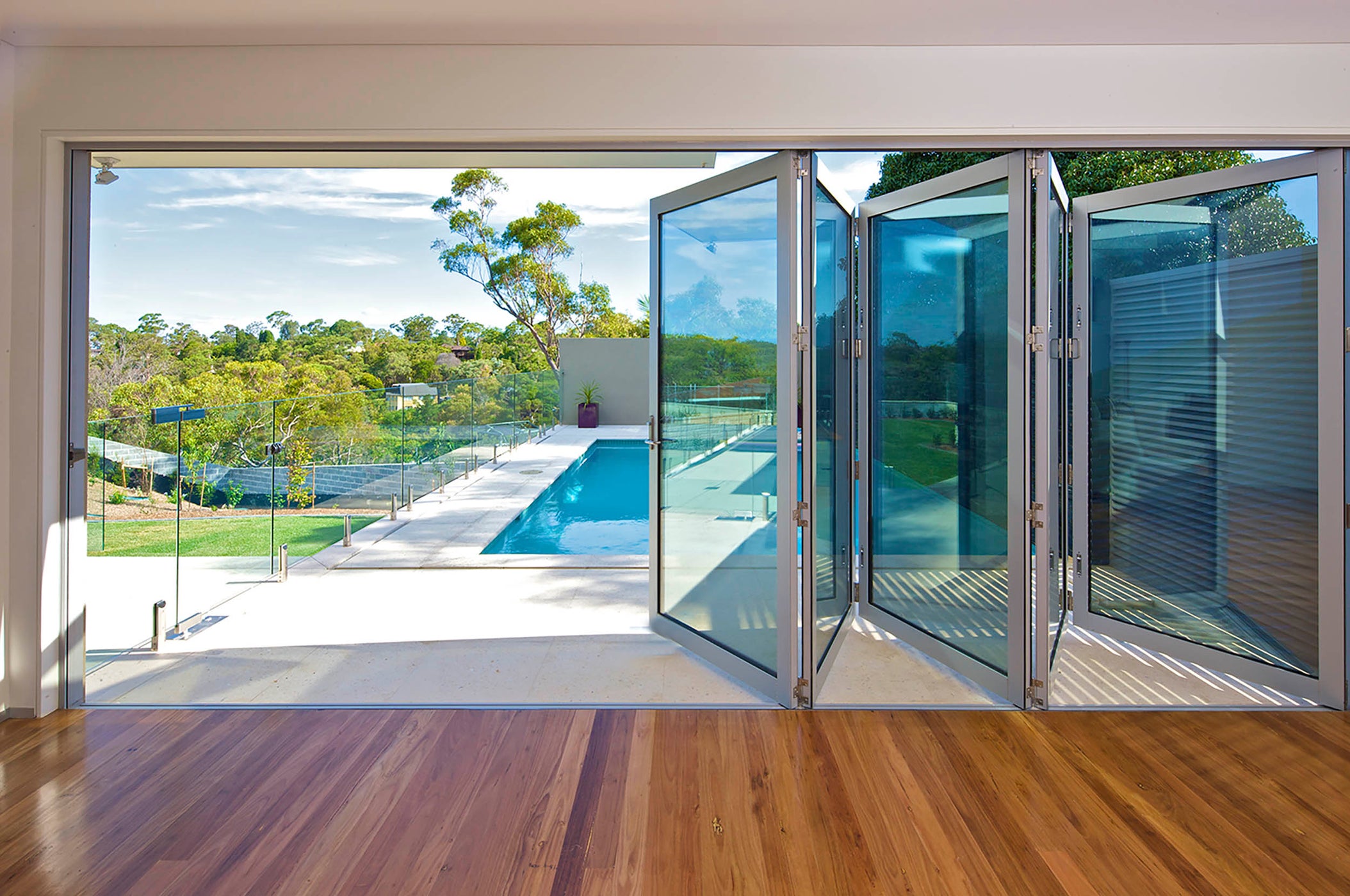 Buy Online Now - Bi-Fold Doors | wds.au — windowanddoorsupplies.com.au